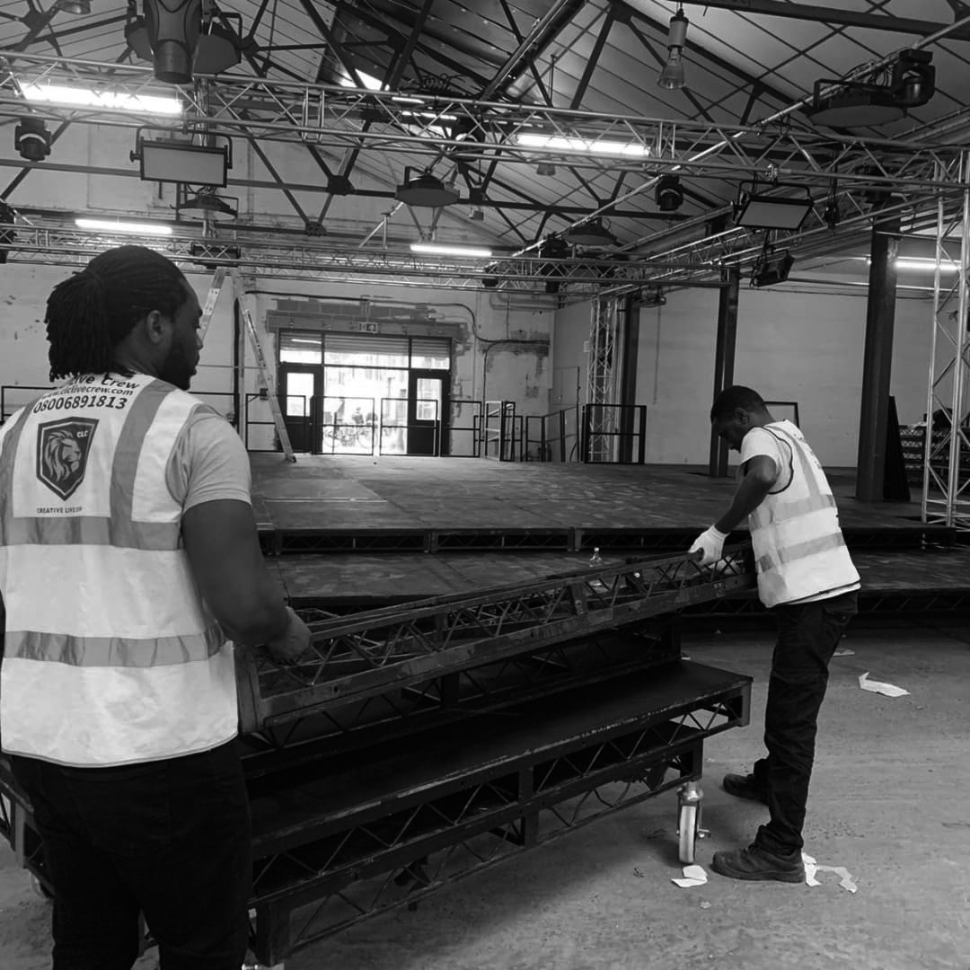 Creative Live Crew - Event labour, Installation crew, Rigging crew